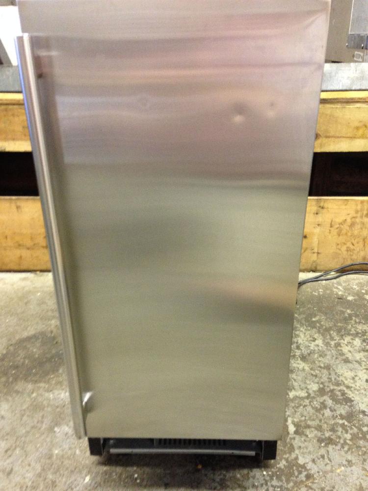 Bluestone E-BCIM44 Air cooled 50 lbs/day Refurbished Ice Machine
