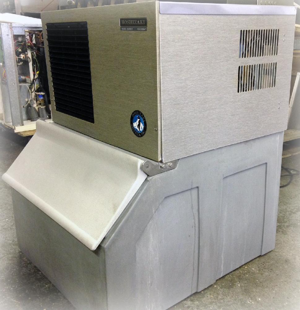 Hoshizaki KM-250BAH Air cooled 236 lbs/day ice machine