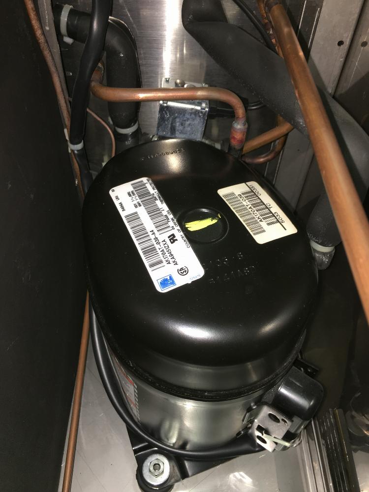 Kold Draft GT351WC Water cooled 321 lbs/day ice machine