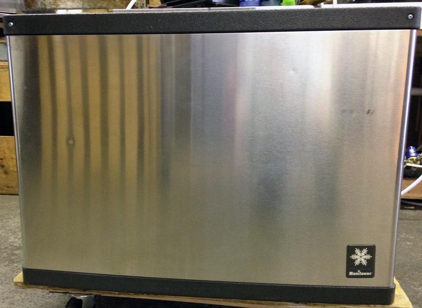 Manitowoc QD0452A Air cooled 430 lbs/day Ice Maker