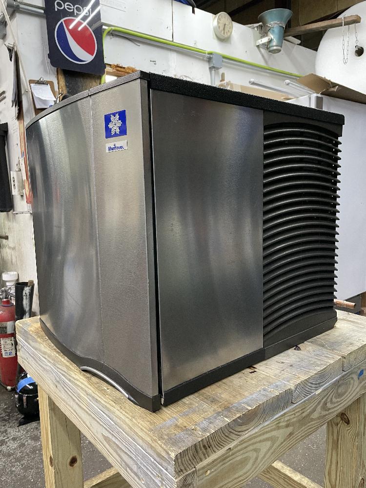 Manitowoc SY0424A Air cooled 460 lbs/day ice maker