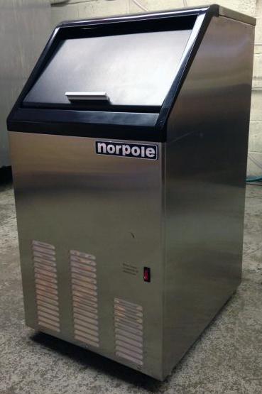 Norpole EWCIM65S Air cooled 65 lbs/day ice machine