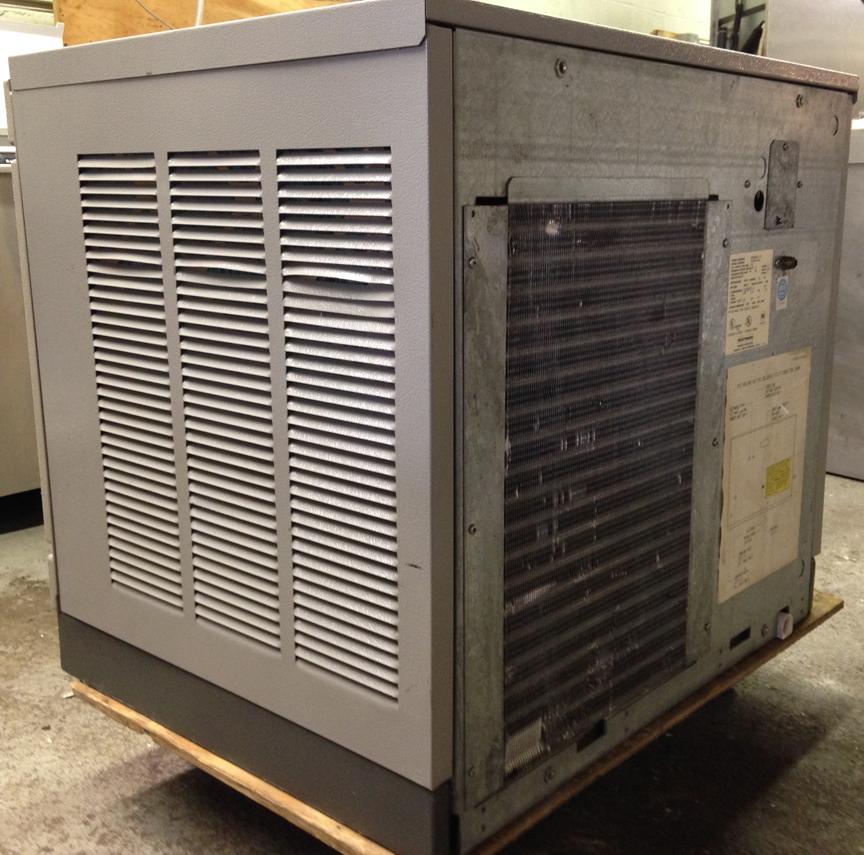 Scotsman CME506AS Air cooled 500 lbs/day ice maker