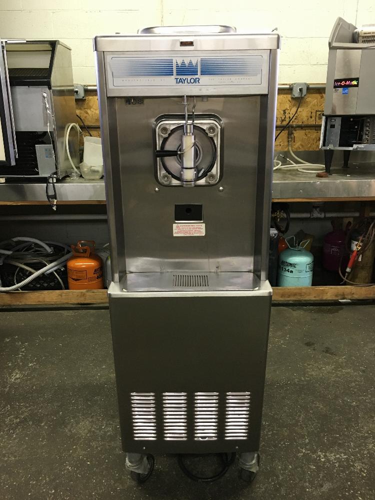 Taylor 341-12 Slushy frozen uncarbonated beverage machine