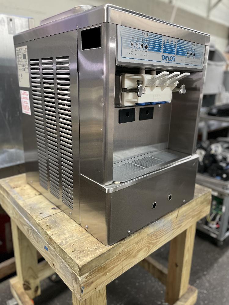 Taylor 161-27 Gravity soft serve machine