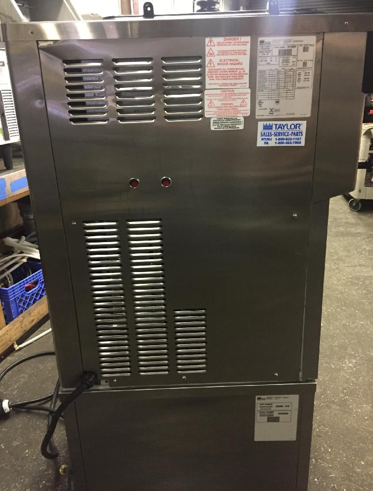 Taylor C723-33 Gravity soft serve ice cream machine