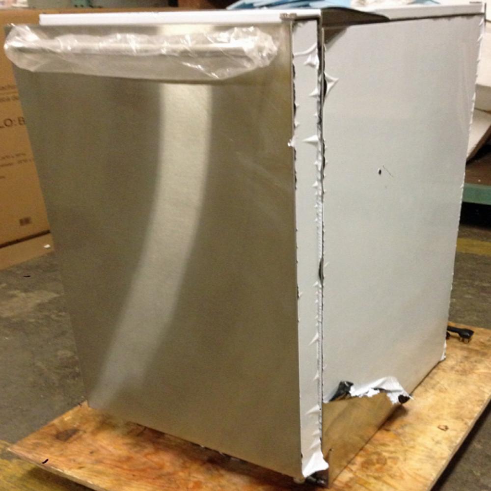 Scotsman CU50 Air cooled 65 lbs/day Ice Machine